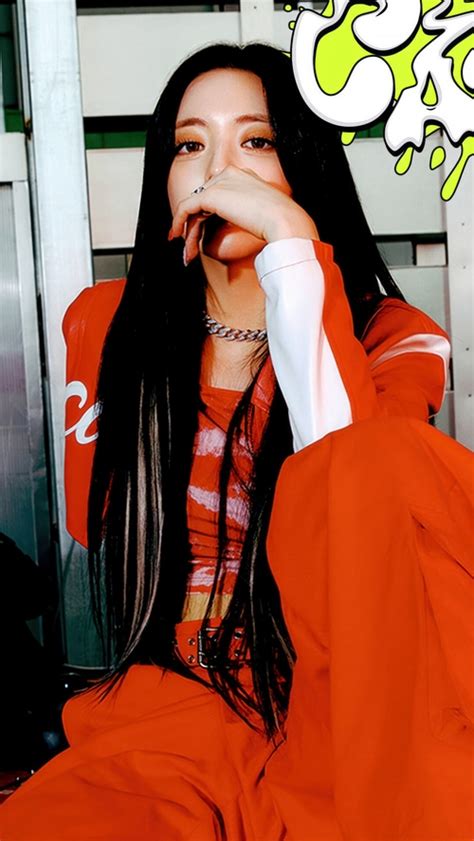 ITZY Kpop 있지 Korean Girl Group K pop Girls Yuna 유나 Shin Yu Na