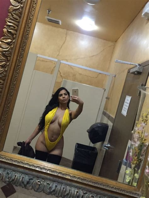 Naked Elizabeth Ruiz In Leak