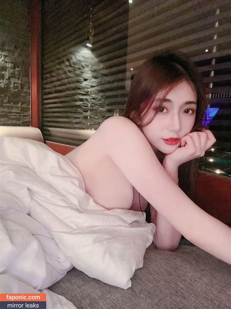 Vivian 謝薇安 aka missingvivian Nude Leaks OnlyFans Photo 19 Faponic