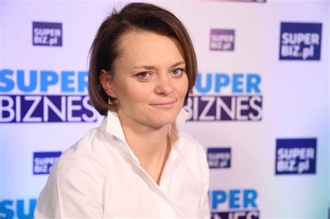 Konferencja kobieta2021 Czy kobiety w XXI wieku nadal muszą walczyć o