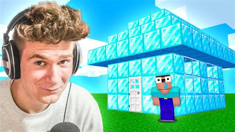 ZBUDOWAŁEM DOMEK WIDZOWI Minecraft Extreme BONUS YouTube