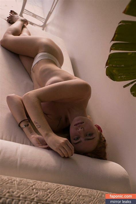 Renata Valliulina Aka Renata Ri Nude Leaks Onlyfans Patreon Photo