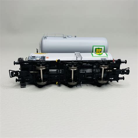 2 Wagons Citerne 3 Essieux BP Sncf Ep IV JOUEF HJ6247 HO 1 87