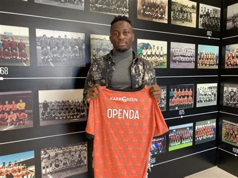Football Royce Openda Pose Ses Valises Au FC Lorient En Nationale 2