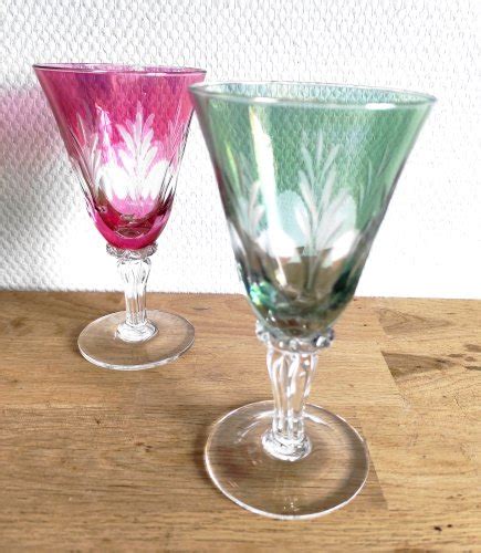 Verres anciens cristal coloré Vendu