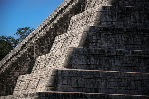 Kukulcán Pyramid also El Castillo in License image 71433616