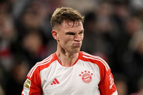 Schauen uns alle Spieler an Das denkt Eberl über Kimmich