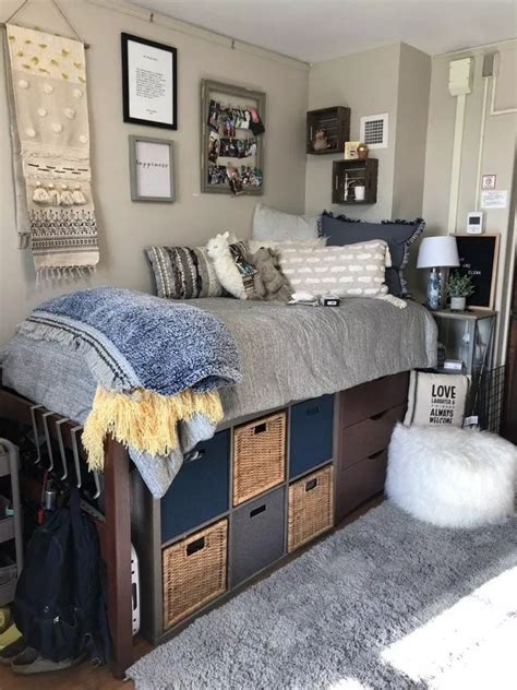 94 Small Bedroom Ideas That Are Look Stylishly And Space Saving 7 Home Designs College Dorm