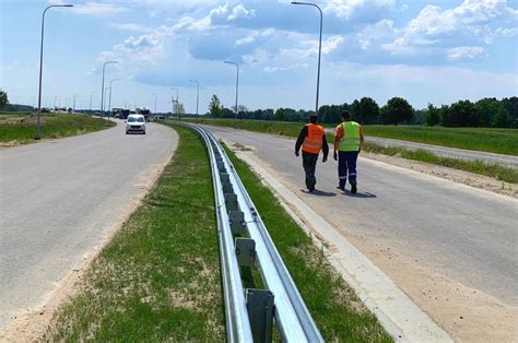 Z wizytą na obwodnicy Niemodlina Na jakim etapie jest budowa Opole News