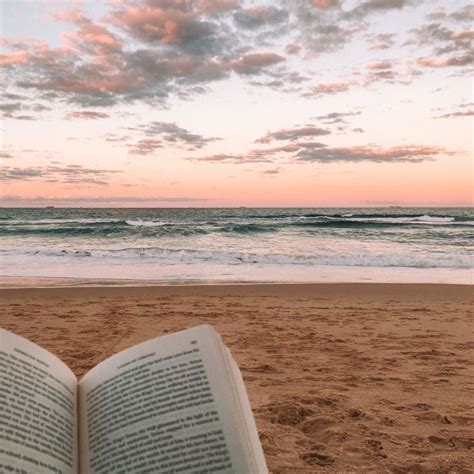Image About Beach In Books By Jojo On We Heart It Beach Aesthetic