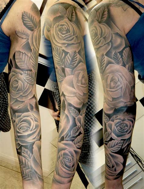 30 Fabulous Floral Sleeve Tattoos For Women TattooBlend