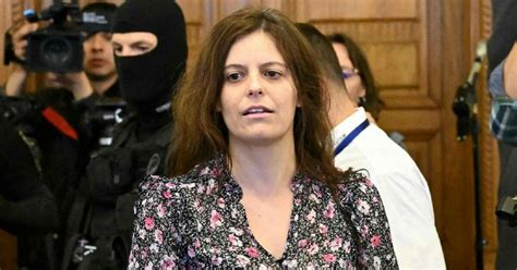 Ilaria Salis torna in libertà dopo lelezione allEuroparlamento la