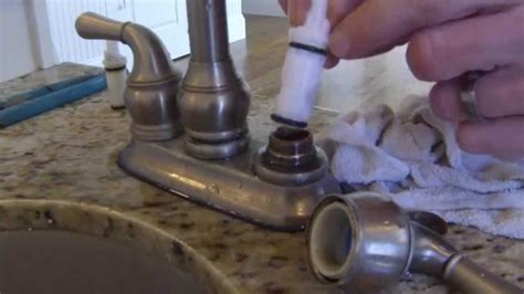 How To Fix A Dripping Bathroom Faucet Moen Rispa
