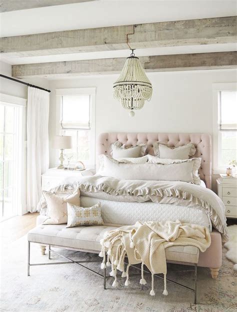 10 Chic Feminine Bedroom Ideas For A Dreamy Space