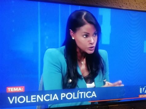 Joaquín on Twitter RT LoloMino Ser mujer y afrodescendiente debería