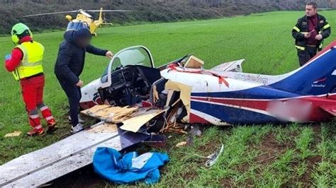 Lusevera Udine Aereo Ultraleggero Precipita E Si Schianta Al Suolo