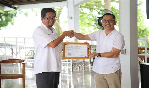 Perum Jasa Tirta Ii Foto