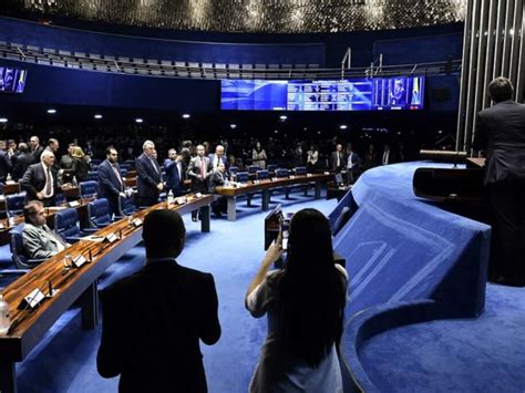PEC da transição é aprovada em 1º turno no Senado Folha do ES