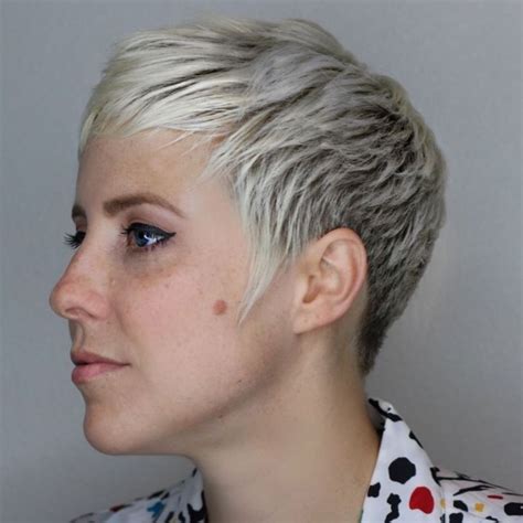 60 Cute Short Pixie Haircuts Femininity And Practicality Pixie Haircut Short Pixie Short