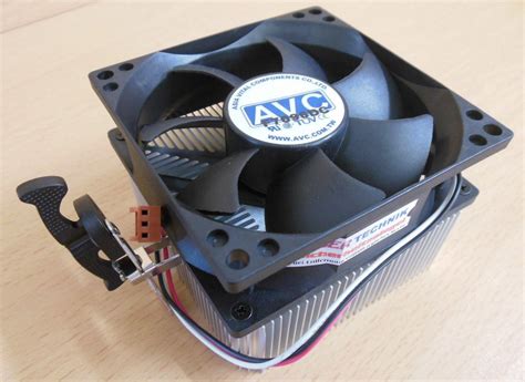 AVC AMD Sockel AM2 AM3 939 940 754 3 pol 80mm Prozessorkühler CPU