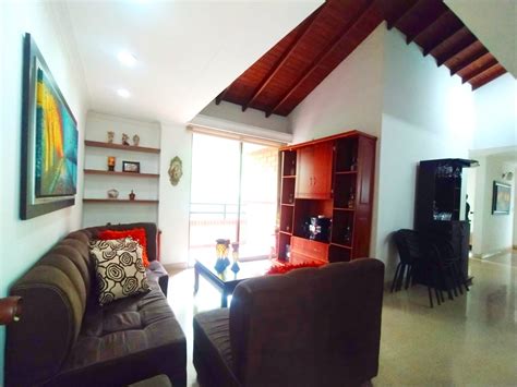 GRAN APARTAMENTO SECTOR BELEN ROSALES Venta De Inmuebles Casas