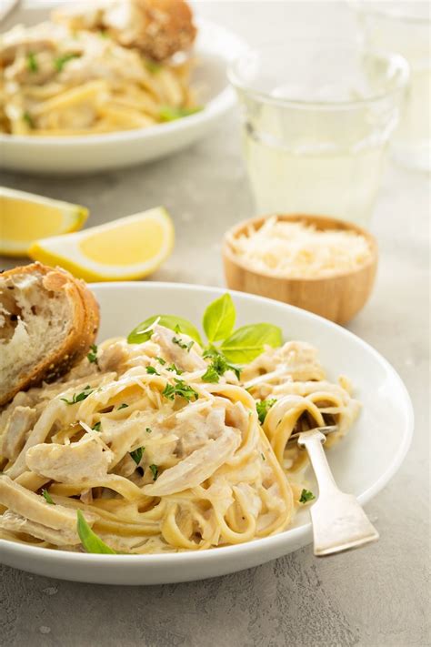 Instant Pot Chicken Fettuccine Alfredo The Novice Chef