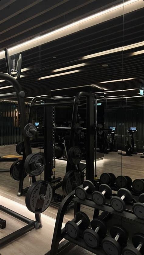 PayPro Fitness resimleri Yeni yıl hedefi Evde yoga