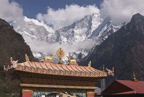 Buddhismus Im Himalaja Stockbild Bild Von Buddhistisch 15888923