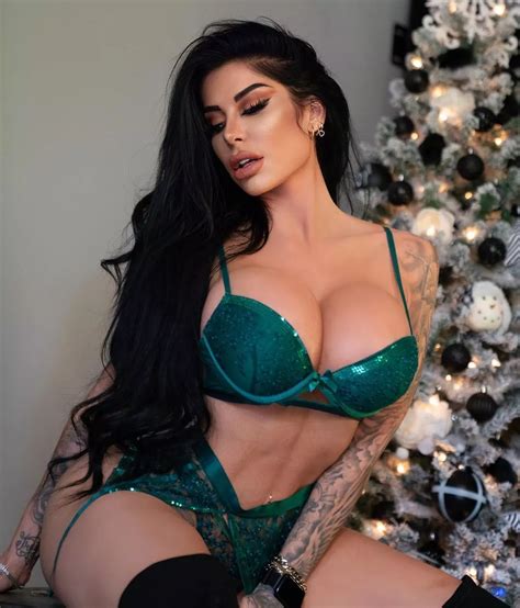 Lindi Nuziato Celebrated Nudes EnhancedFucktoys NUDE PICS ORG