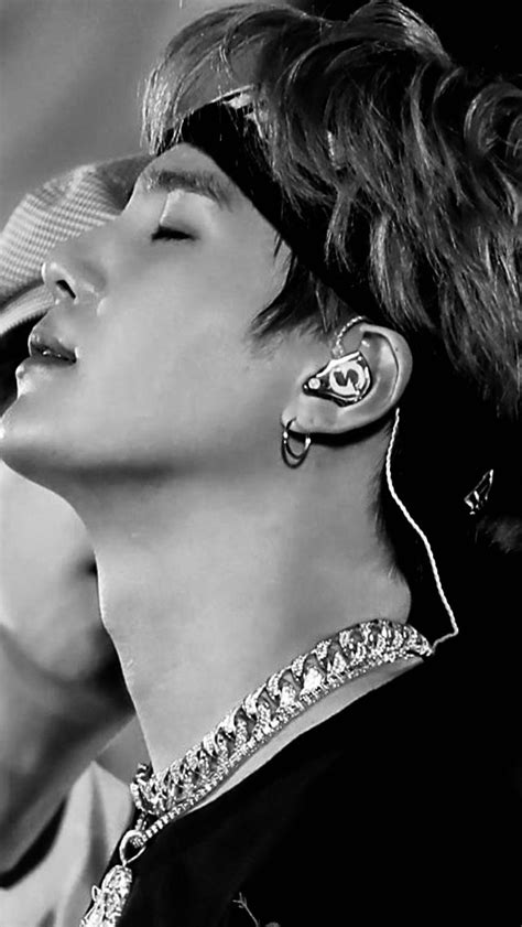 Pin de 𝒜𝒩𝒜 em Min Yoongi Swag Daddy Jikook Yoongi Fanfic