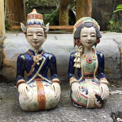 Jual Patung Patung Loro Blonyo Adat Jawa Bali Mini K Shopee Indonesia