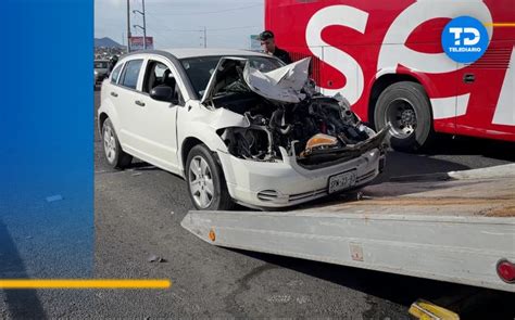 Mujer En Presunto Estado De Ebriedad Choca Camioneta En Saltillo
