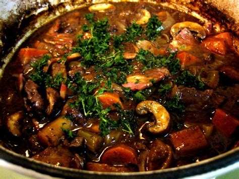 Jamie Olivers Beef Bourguignon Recipe Leite S Culinaria