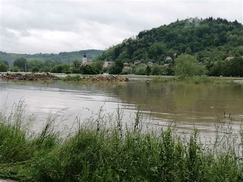 Poplave ostavile pustoš i veliku štetu u Srpskoj