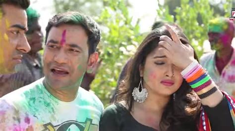 Dance To The Tunes Of Dinesh Lal Yadav And Amrapali Dubeys Holi Mein