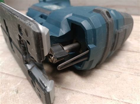 Bosch GST 18 V LI B акумуляторный лобзик 18B без АКБ и ЗП 4 000 грн