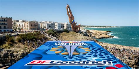Il Red Bull Cliff Diving Torna A Polignano A Mare