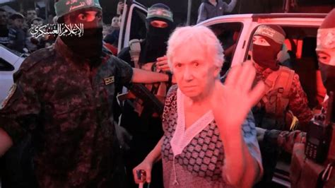 Así ha sido la liberación de los primeros rehenes tras el pacto entre