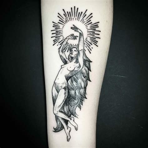 11 Naked Women Tattoo Ideas That Will Blow Your Mind