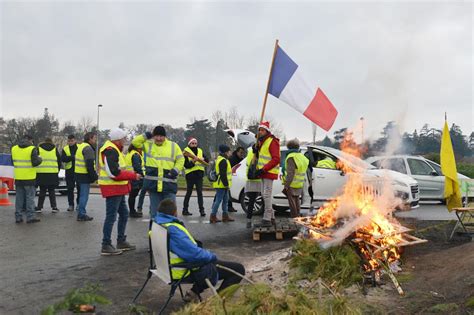 Gilets jaunes le direct la carte des blocages samedi 22 décembre
