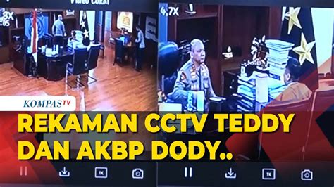 Rekaman Cctv Teddy Minahasa Bersama Dody Diputarkan Di Ruang Sidang