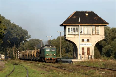 ST44 717 WRP World Rail Photo