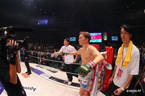 試合結果超RIZIN 2 powered by U NEXT 第8試合朝倉未来 vs ヴガールケラモフ RIZIN