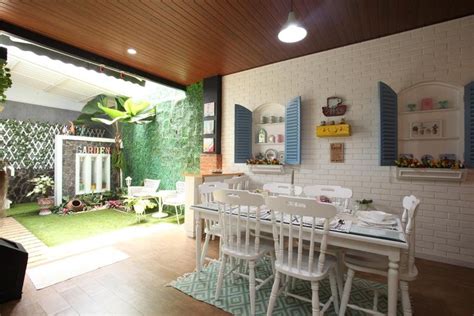 Inspirasi Desain Ruang Makan Asri Bersebelahan Dengan Taman
