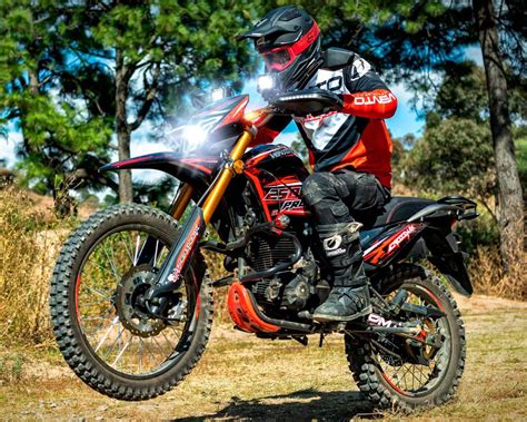Crossmax Pro Vento Motorcycles U S A