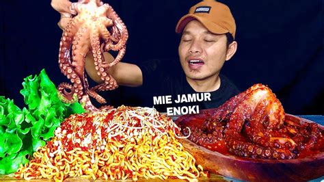 Mukbang Gurita Pedas Mie Jamur Enoki Lalapan Mentah Youtube