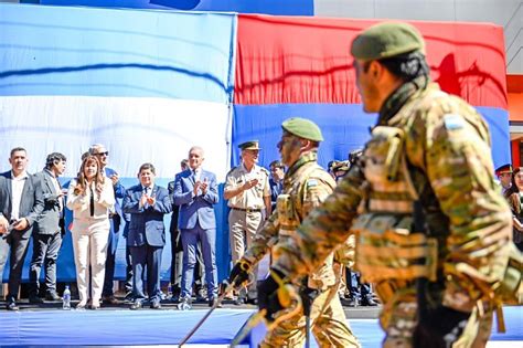 El Gobierno homenajeó a los veteranos y caídos en Malvinas Jamás