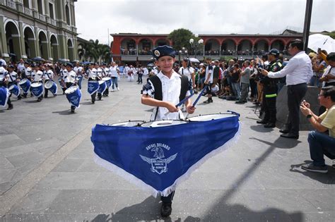 Invitan A Escuelas A Participar En El Desfile Por El 213 Aniversario De