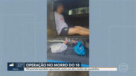 Polícia prende um dos chefes do tráfico do Morro do Dezoito na Zona