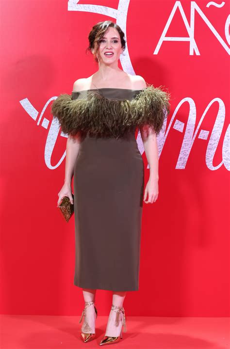 Los Mejores Looks De Isabel Diaz Ayuso En La Alfombra Roja Y Fuera De Ella